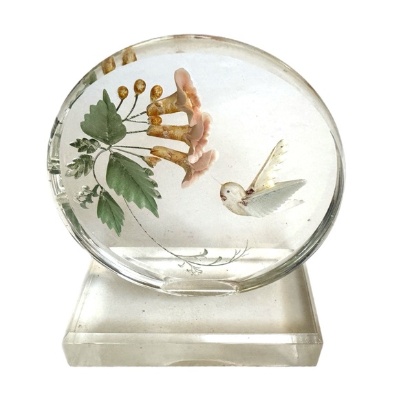 Accents | Vintage Clear Lucite Reverse Carved Hummingbird Flower Decor ...
